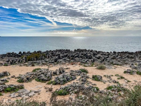 【卡斯凯什】地狱之口 Boca do Inferno：探索葡萄牙海蚀洞，欣赏海浪和岩石的交响曲 | BringYou