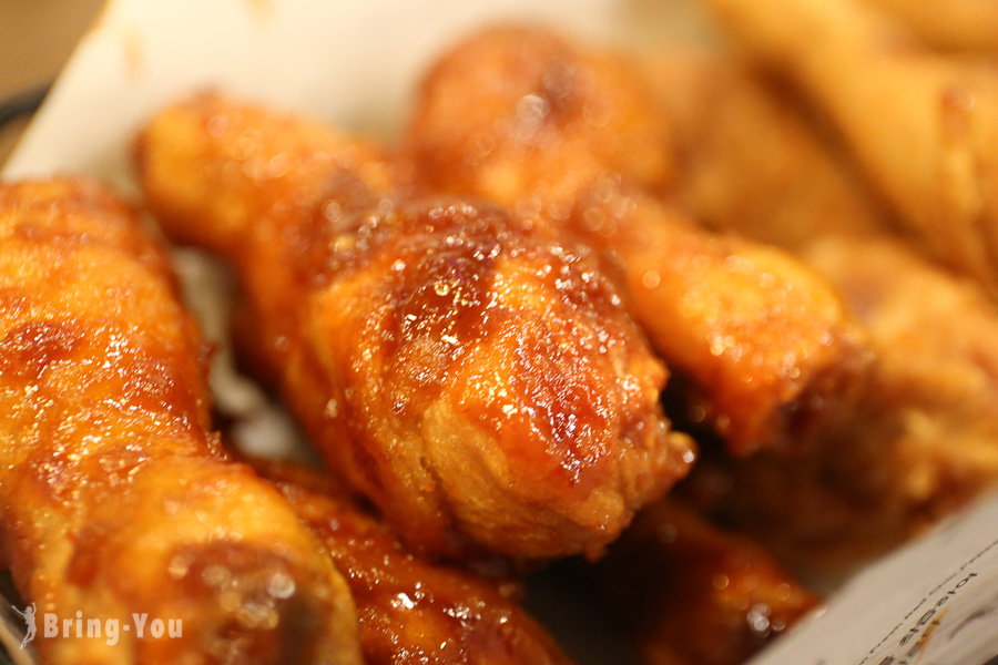 Kyochon Chicken Hongdae: The Best Fried Chicken Chain In Seoul | BringYou