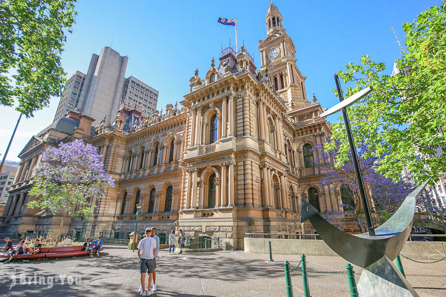 【世上最美的購物中心】雪梨維多利亞女王大廈 QVB、Town Hall周圍景點市政廳 | BringYou